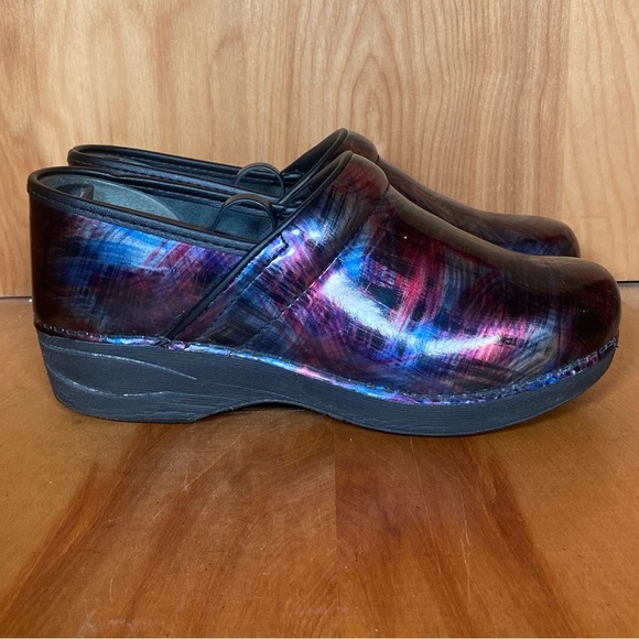 Dansko | Shoes | Womens 9 39 Dansko Xp Pro 2 Clogs Black Purple Sef999 ...